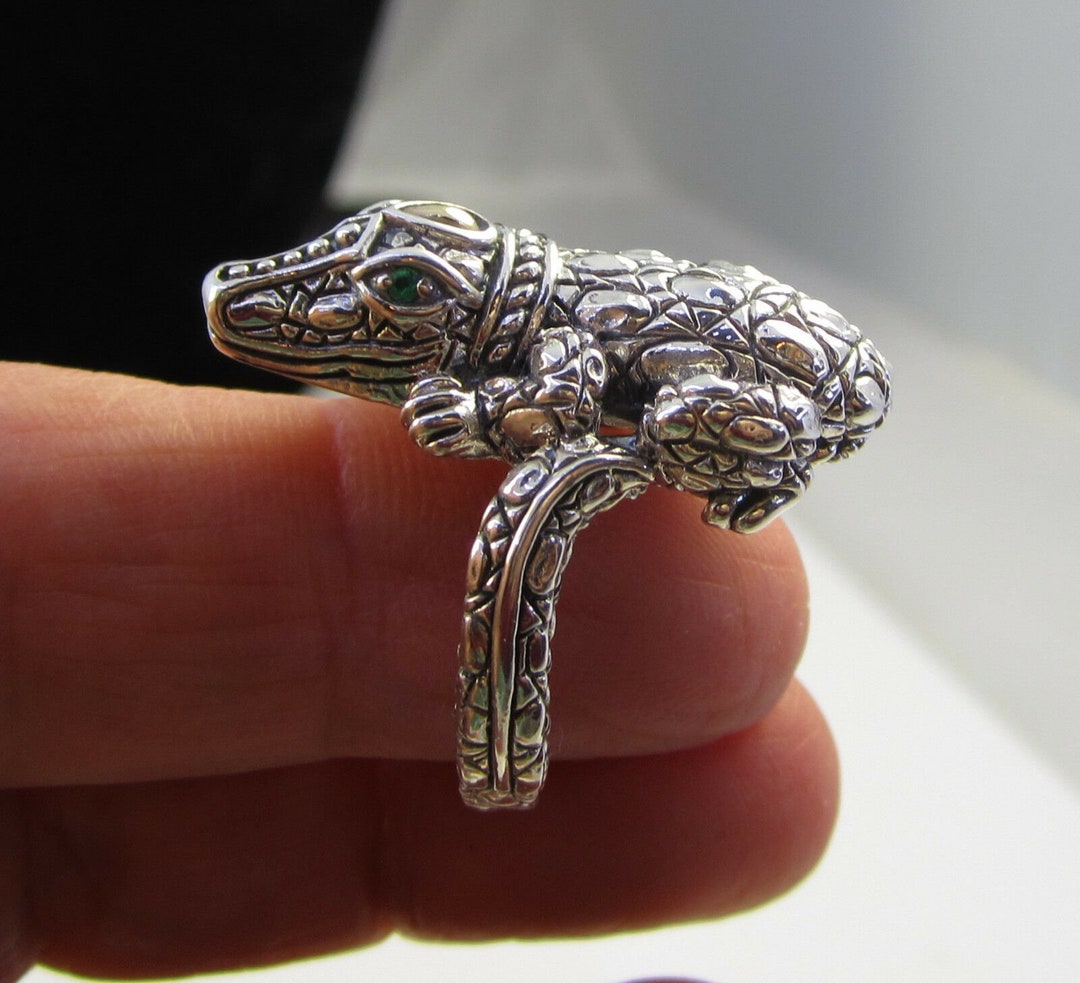 John Hardy Jai Size 9 Large Crocodile With Emerald Eyes - Etsy