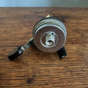 Vintage Johnson Commander Model 150a Fishing Reel - Etsy