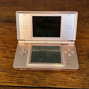 Nintendo DS Lite / Peach Color Nintendo DS Lite With Charger - Etsy