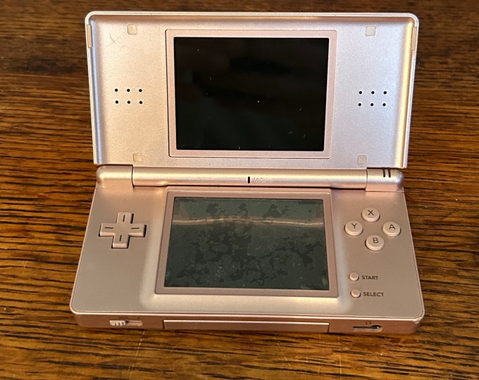 Nintendo DS Lite / Peach Color Nintendo DS Lite With Charger - Etsy
