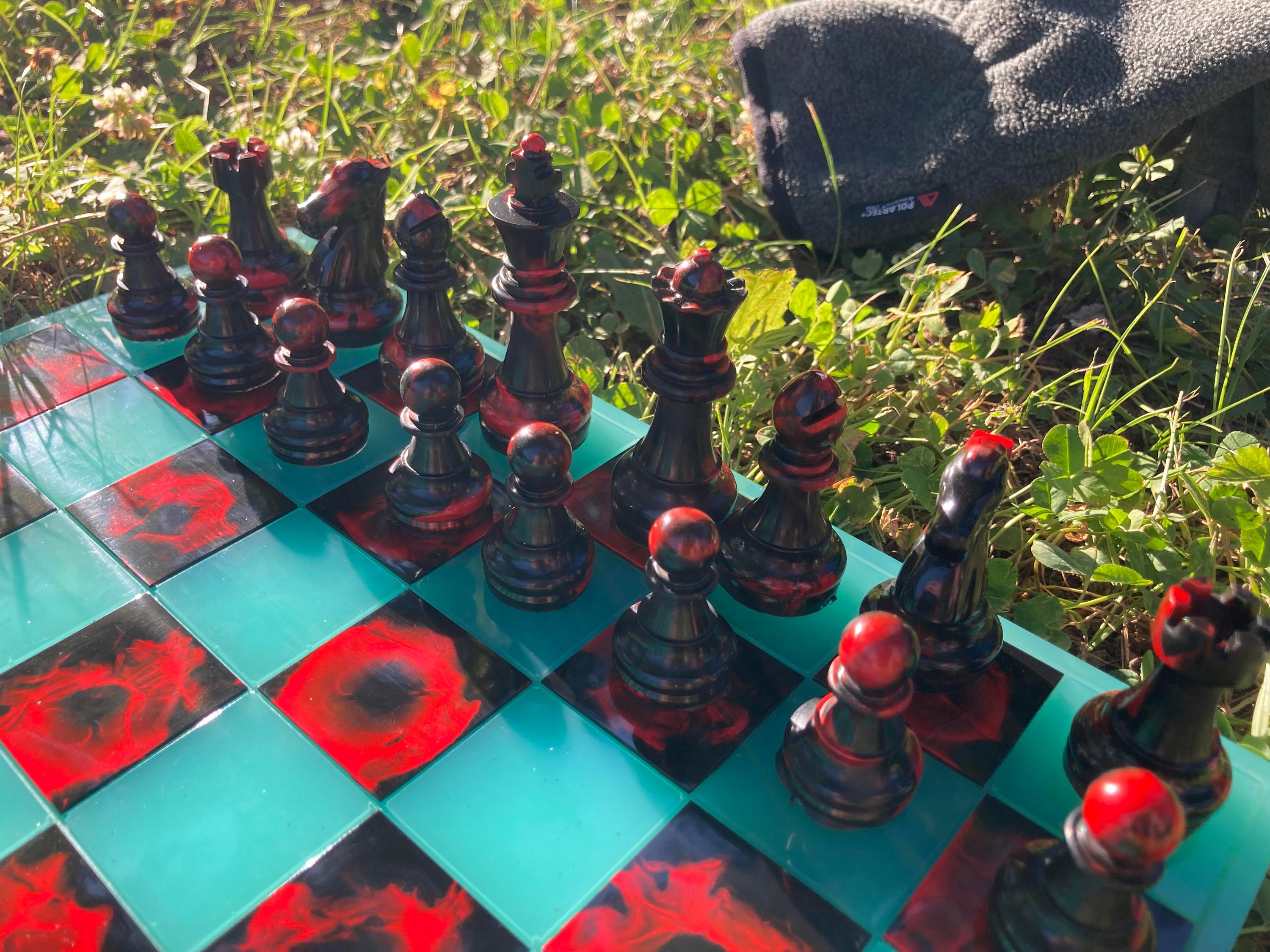 Epoxy Chess Set Red and Green Theme | Etsy Epoxy Chess Set Red and Green Theme | Etsy