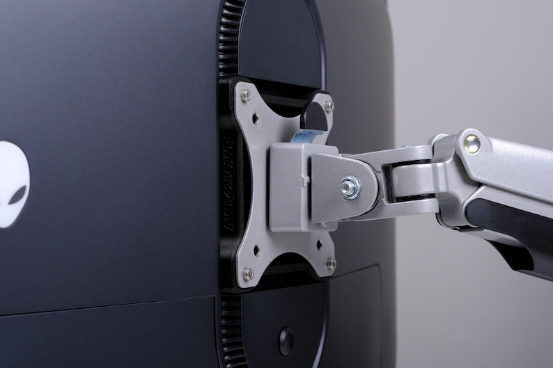 VESA Adapter for DELL Alienware AW3423DWF & AW3225QF Monitor by CREAT3D ...