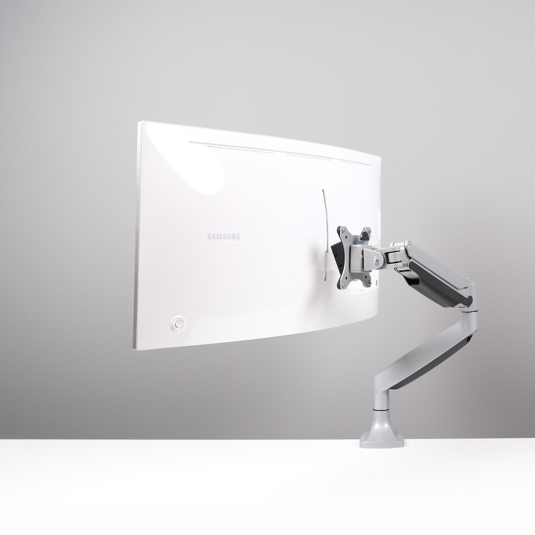 VESA Adapter for Samsung CJ79 Series, CF79 Series, C34 Series and LC34 Series by CREAT3D ...