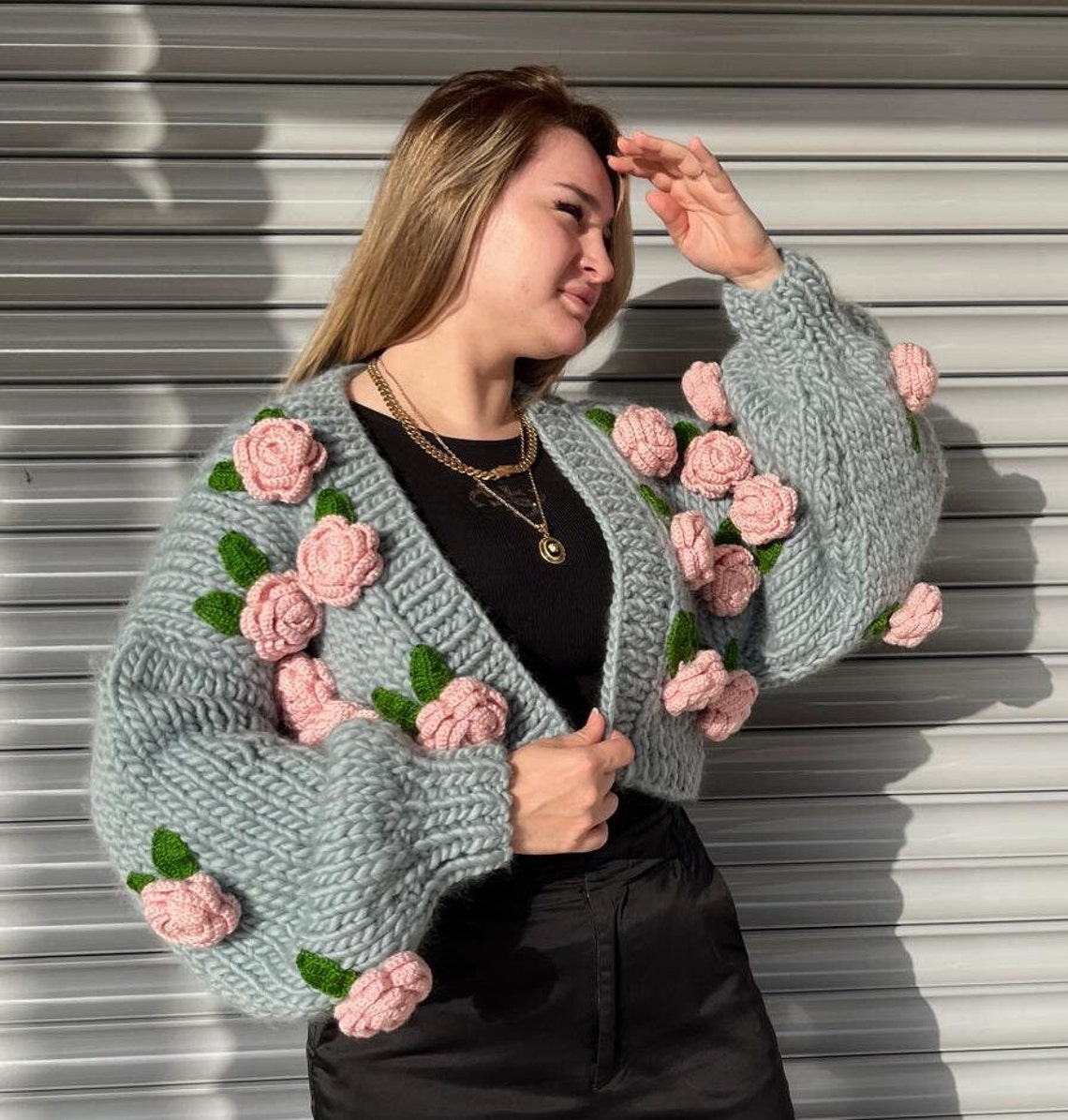 Pink Roses Cardigan , Chunky Cropped Cardigan for Woman , White Sweater ...