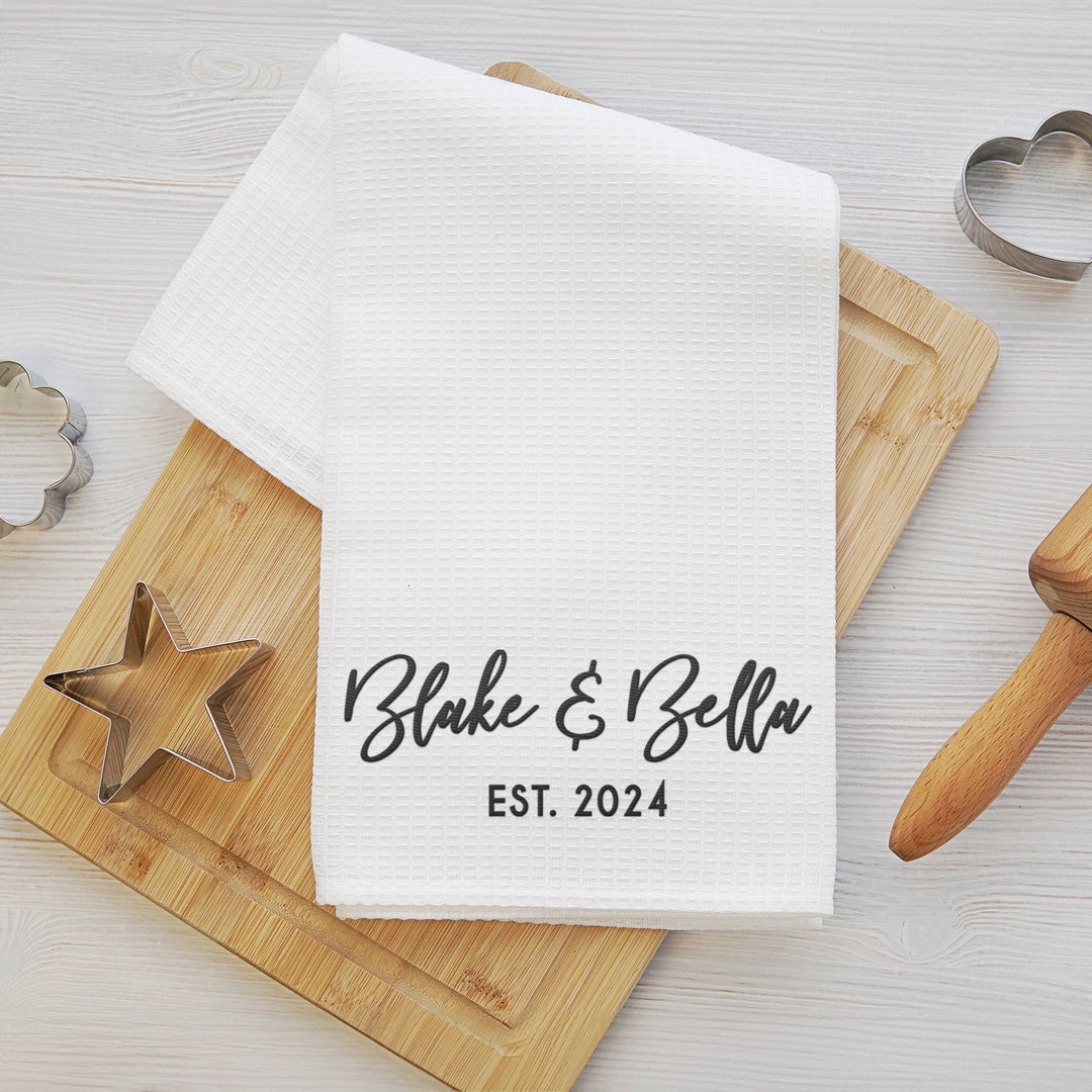 Personalized Kitchen Towel, Kitchen Decor, Hand Towel, Hostess Gift ...