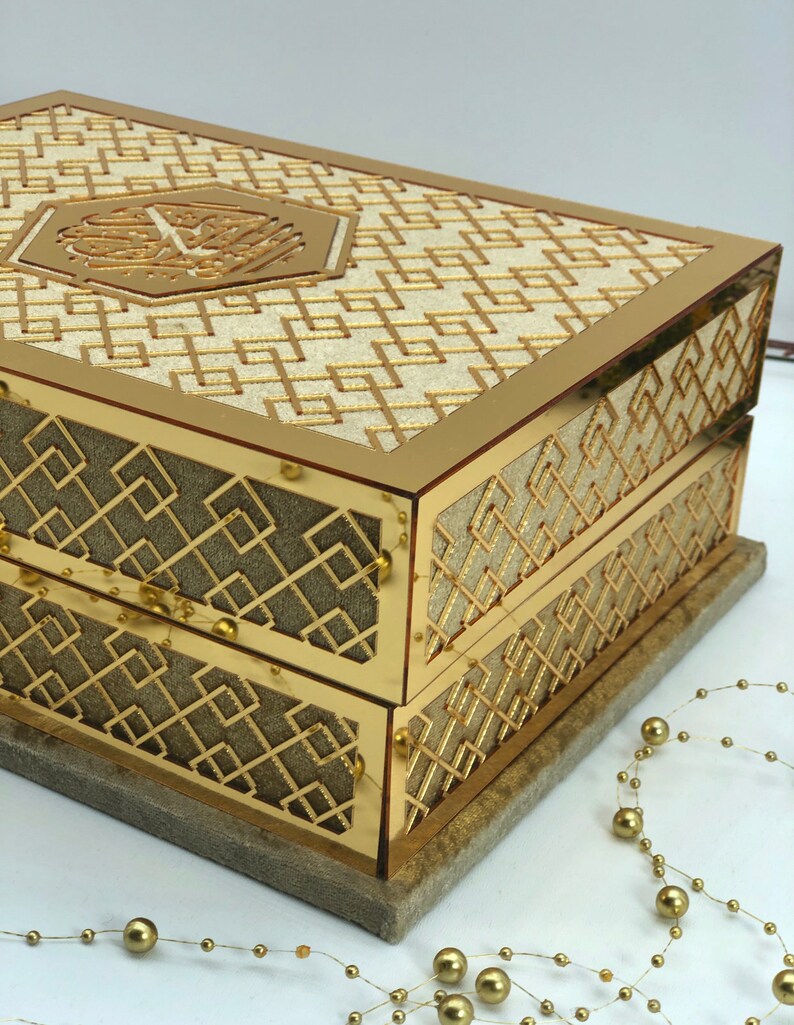 Islamic Gift Sets | Quran Gift | Personalized Quran | Velvet Box ...