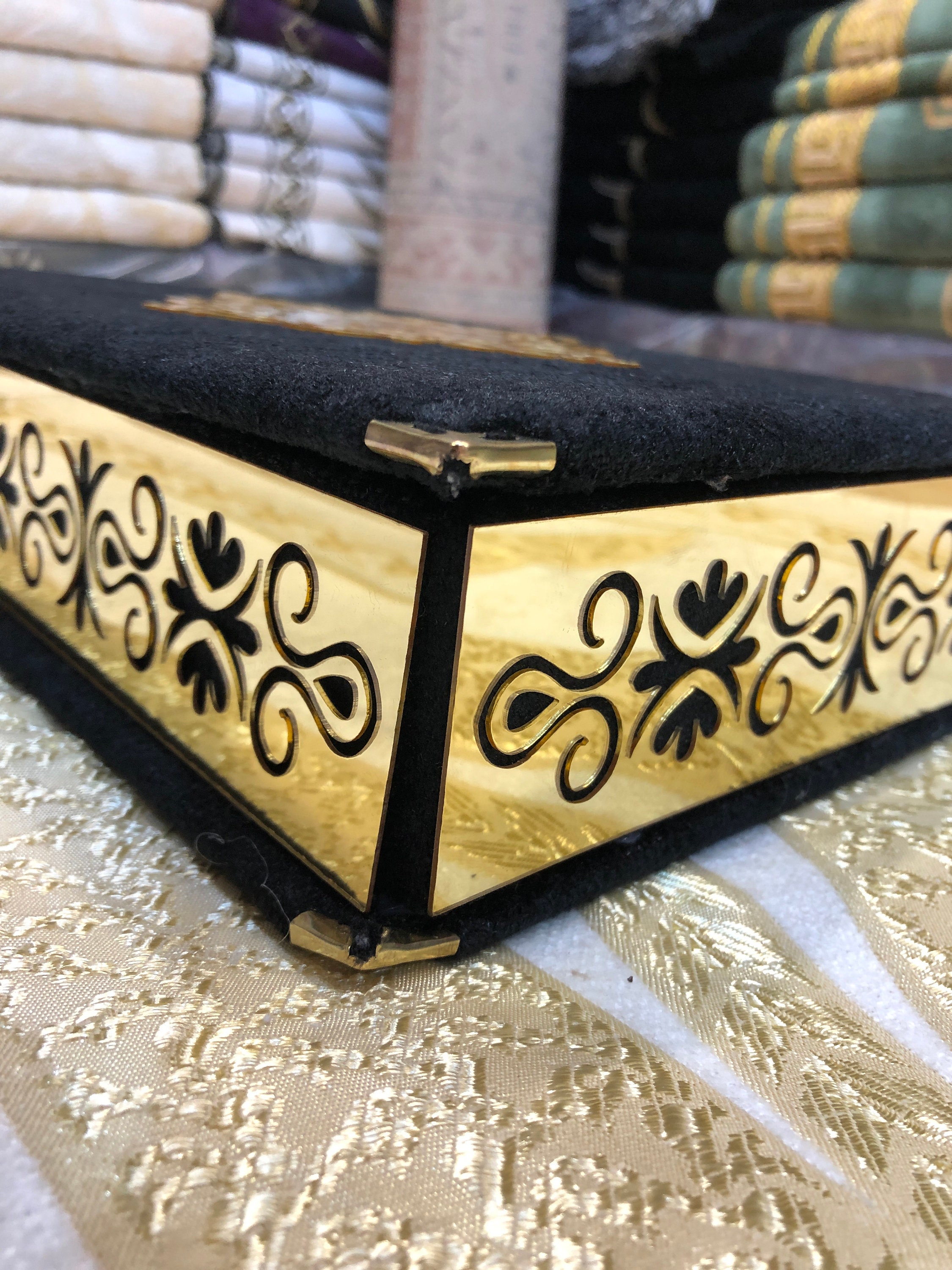Personalized Quran With Velvet Box, Islamic Gift Set, Quran Gift Box ...