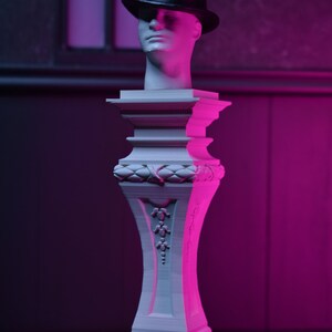 Statue Pedestal Base With 2 Statue Head. - Etsy