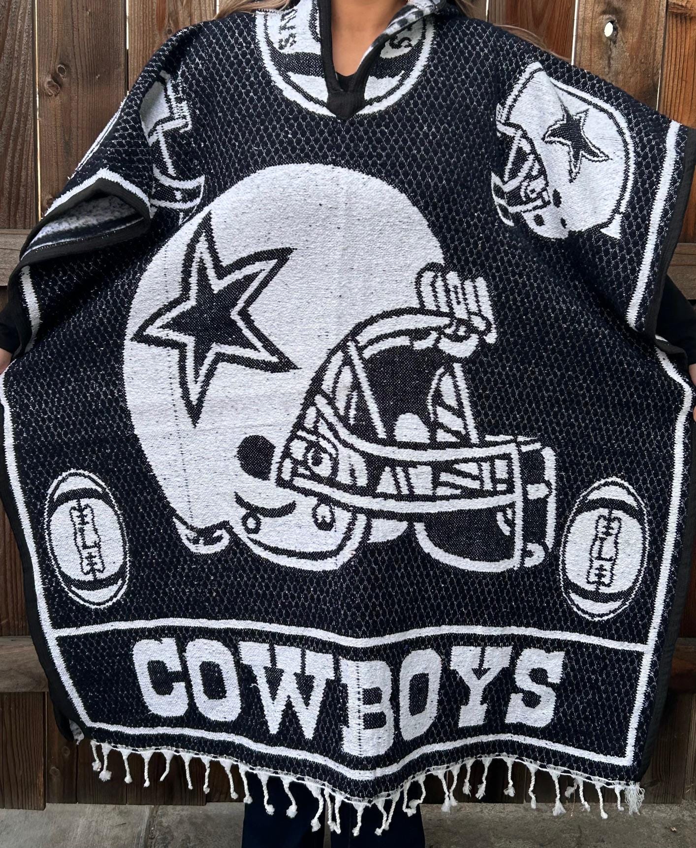 Dallas Cowboys Poncho Mexican Poncho Gabanes Mexicanos. Sports Ponchos ...