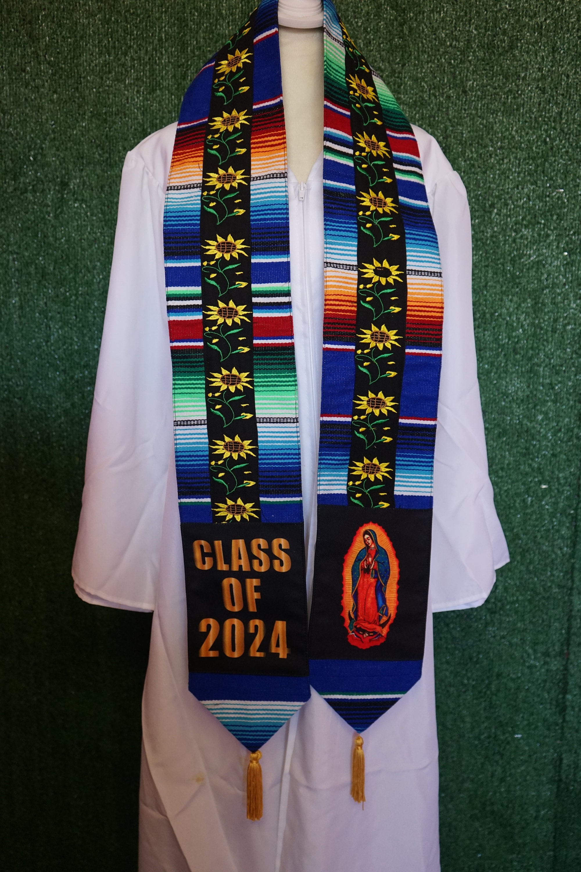 Floral Embroidered Sarape Mexican Graduation Stole.graduation Stash ...