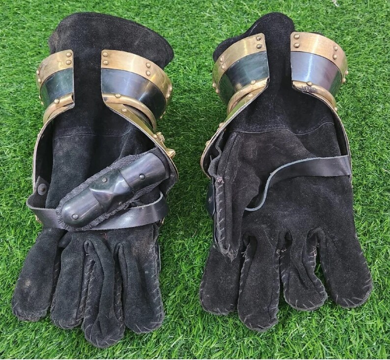 Hourglass Castillo Gauntlets Finger Gauntlets Medieval - Etsy