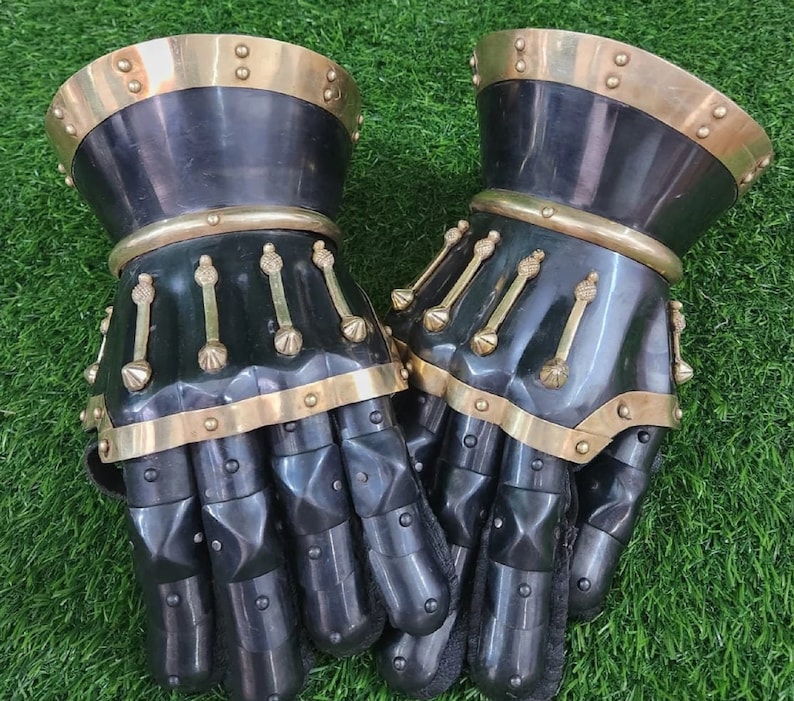 Hourglass Castillo Gauntlets Finger Gauntlets Medieval - Etsy