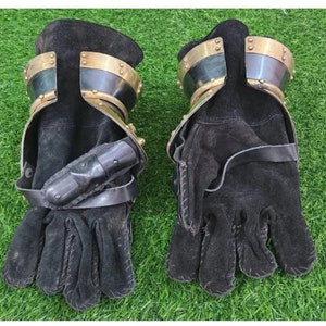 Hourglass Castillo Gauntlets Finger Medieval Functiona Large 16 G Steel ...