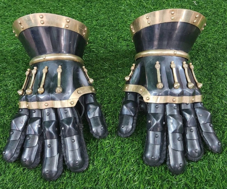 Hourglass Castillo Gauntlets Finger Gauntlets Medieval - Etsy