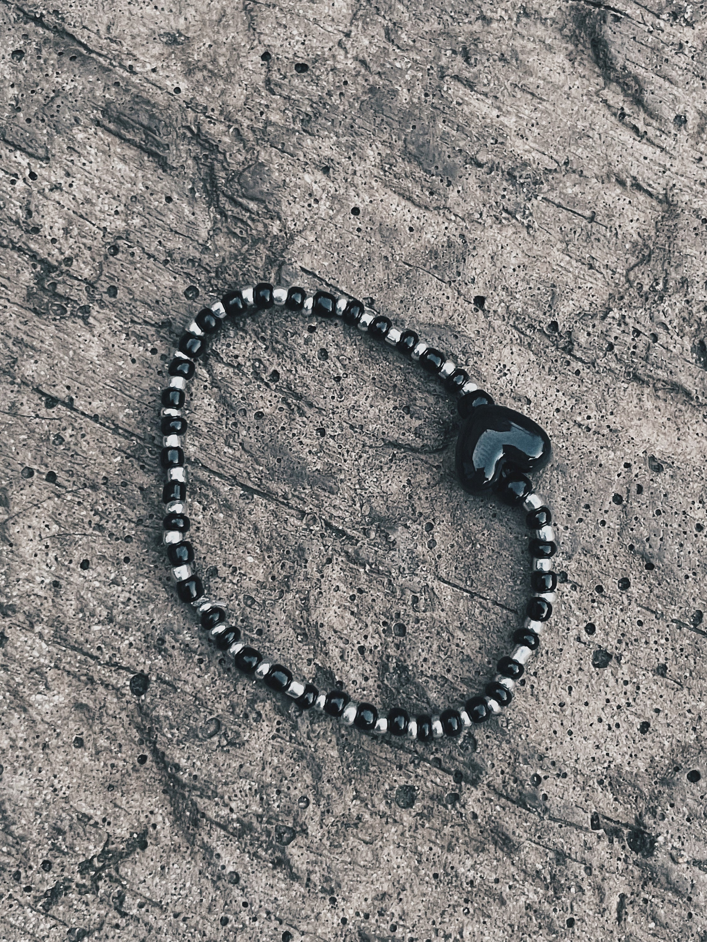 Alt Grunge Goth Jewellery Black heart Beaded Bracelet | Etsy