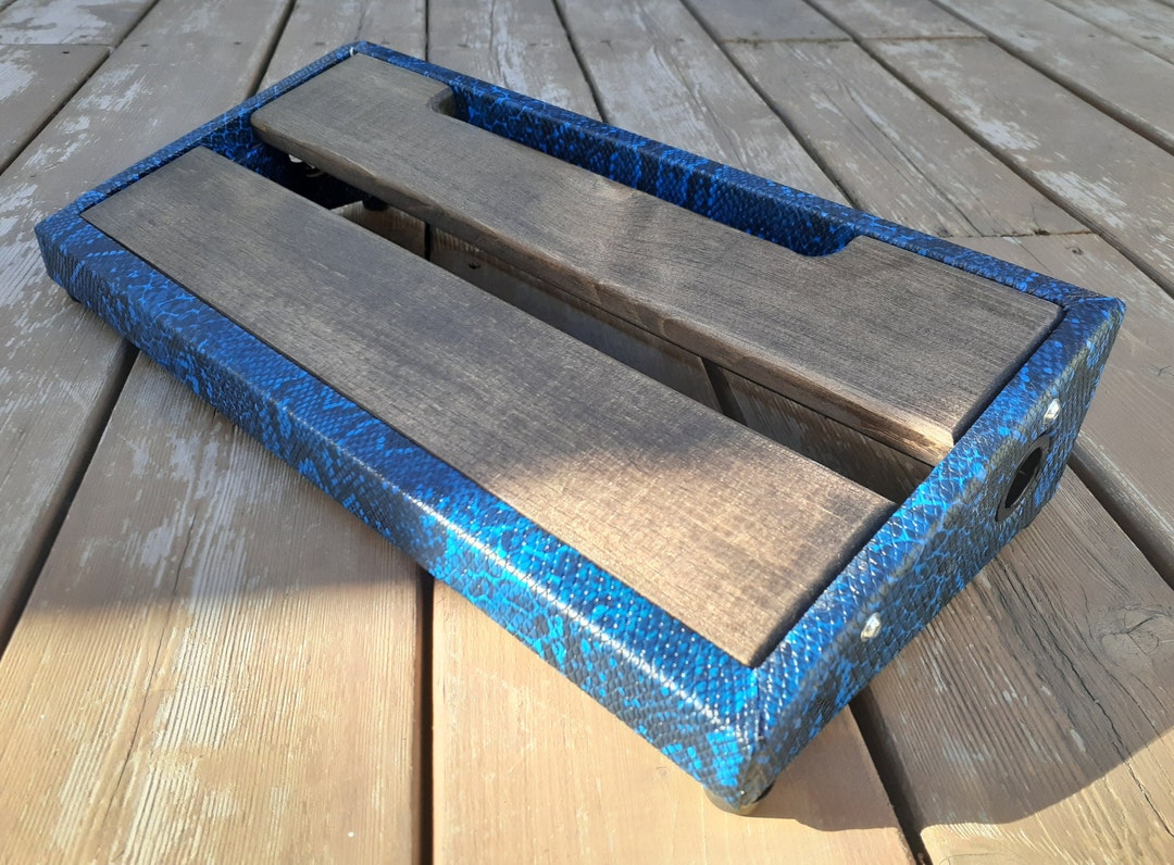 Handcrafted Blue Snakeskin Tolex Guitar Pedalboard - Etsy