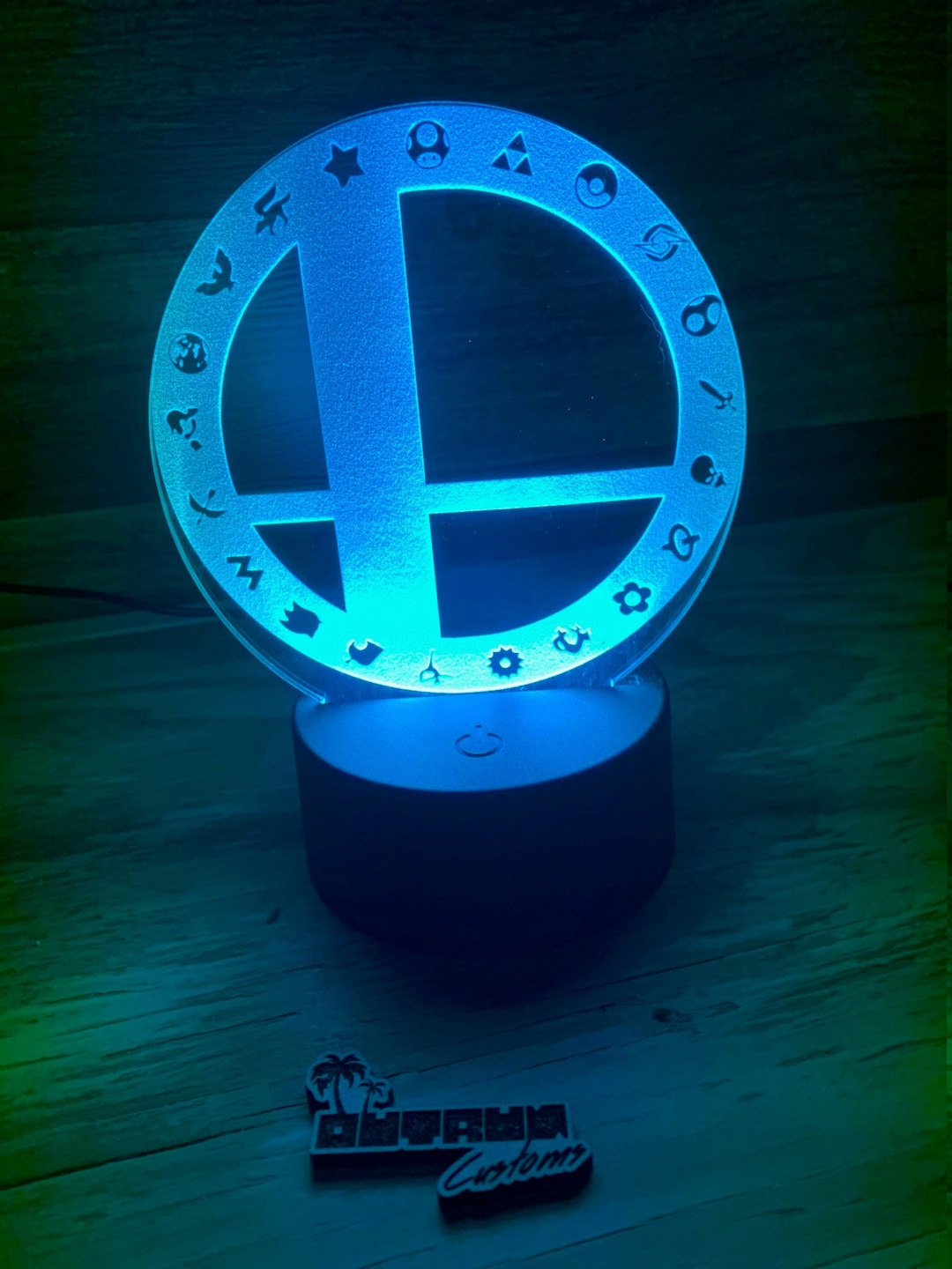 Super Smash Bros-style Custom Engraved LED Light Desk Light/night Light ...