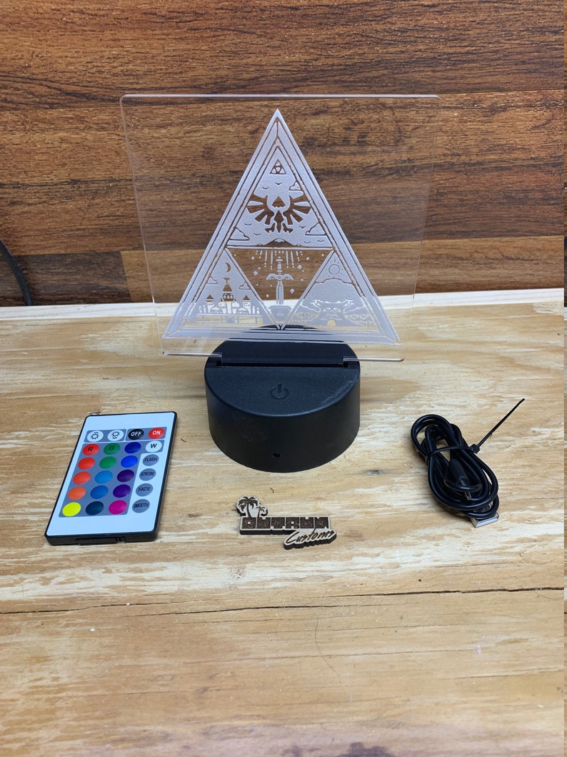 The Legend of Zelda triforce Custom Engraved LED - Etsy