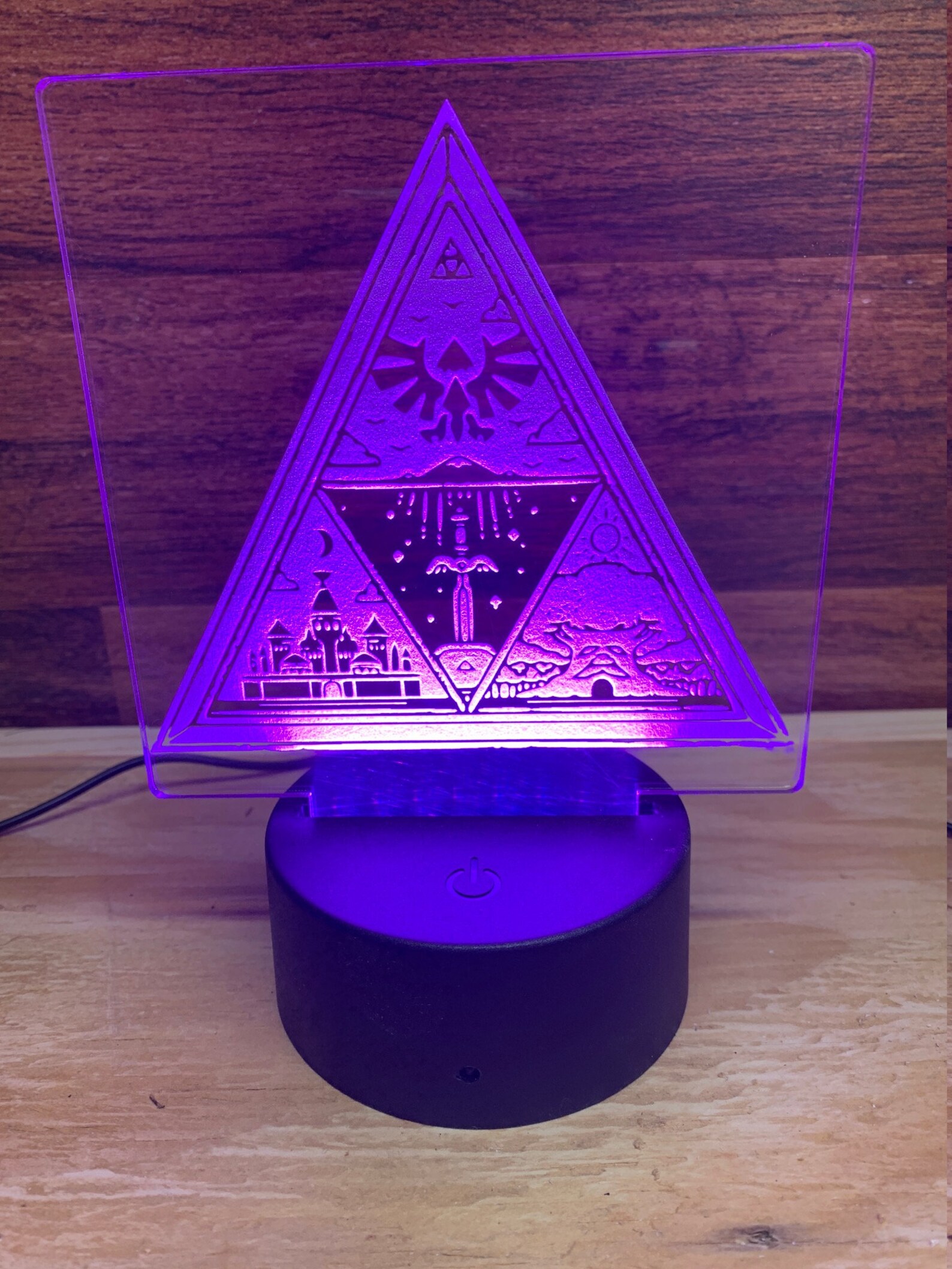 The Legend of Zelda triforce Custom Engraved LED - Etsy