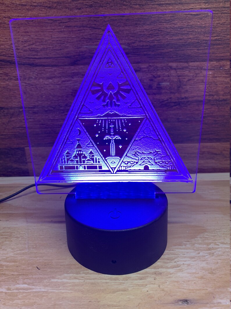 The Legend of Zelda triforce Custom Engraved LED - Etsy