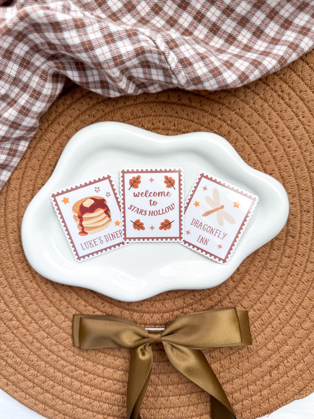 Autumn Stars Hollow Sticker | Luke's Diner Sticker | Gilmore Sticker ...