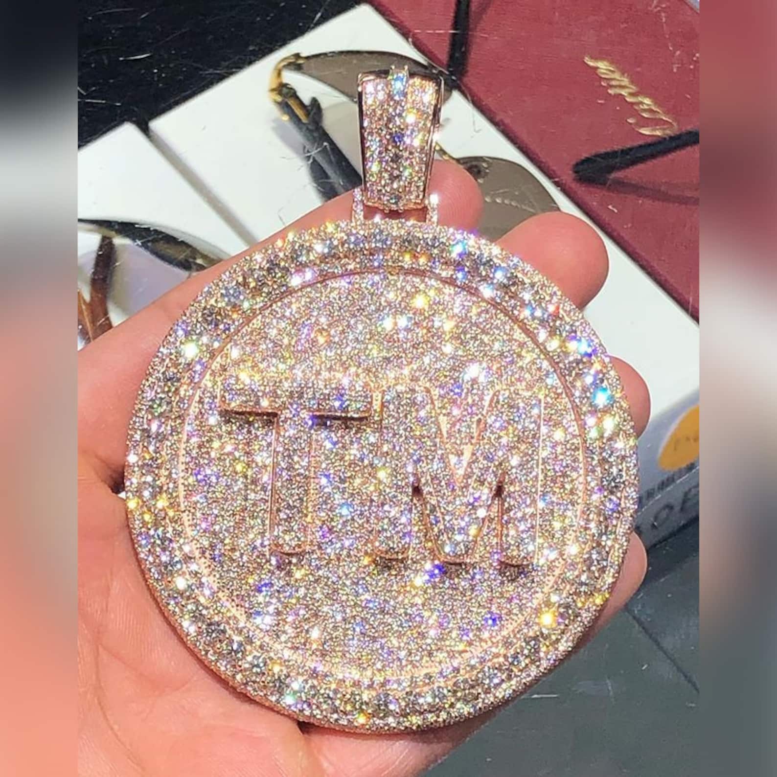 Custom Iced Out Diamond Hiphop Round Pendant Real VVS GRA Certified Lab ...