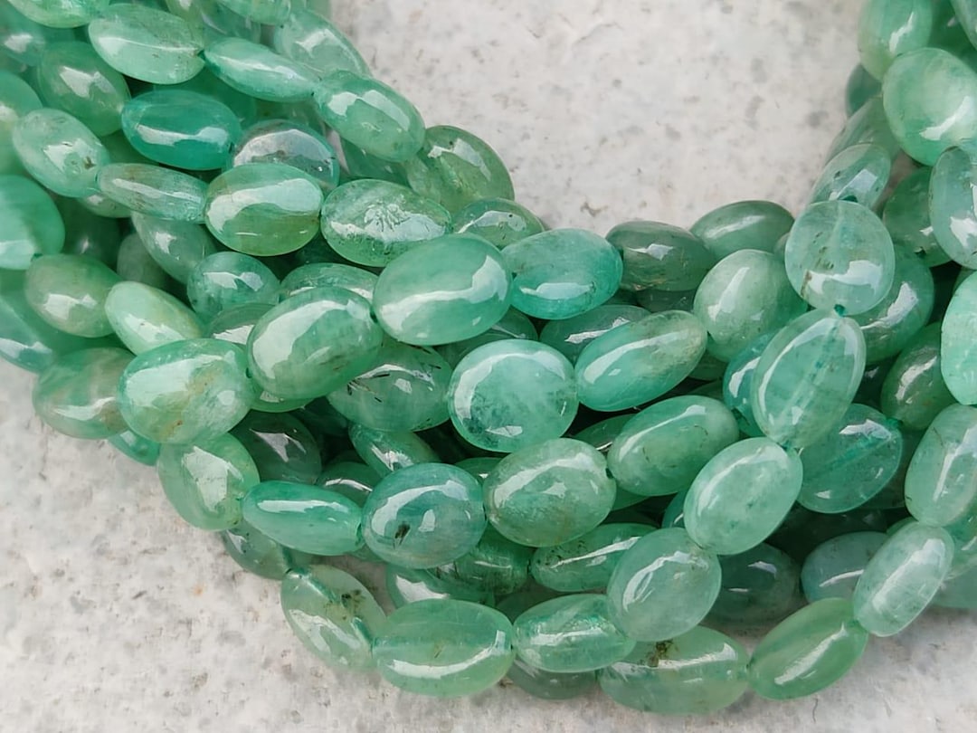 AAA Natural Zambian Emerald Smooth Oval Shape Beads | 8" Smooth Emerald ...