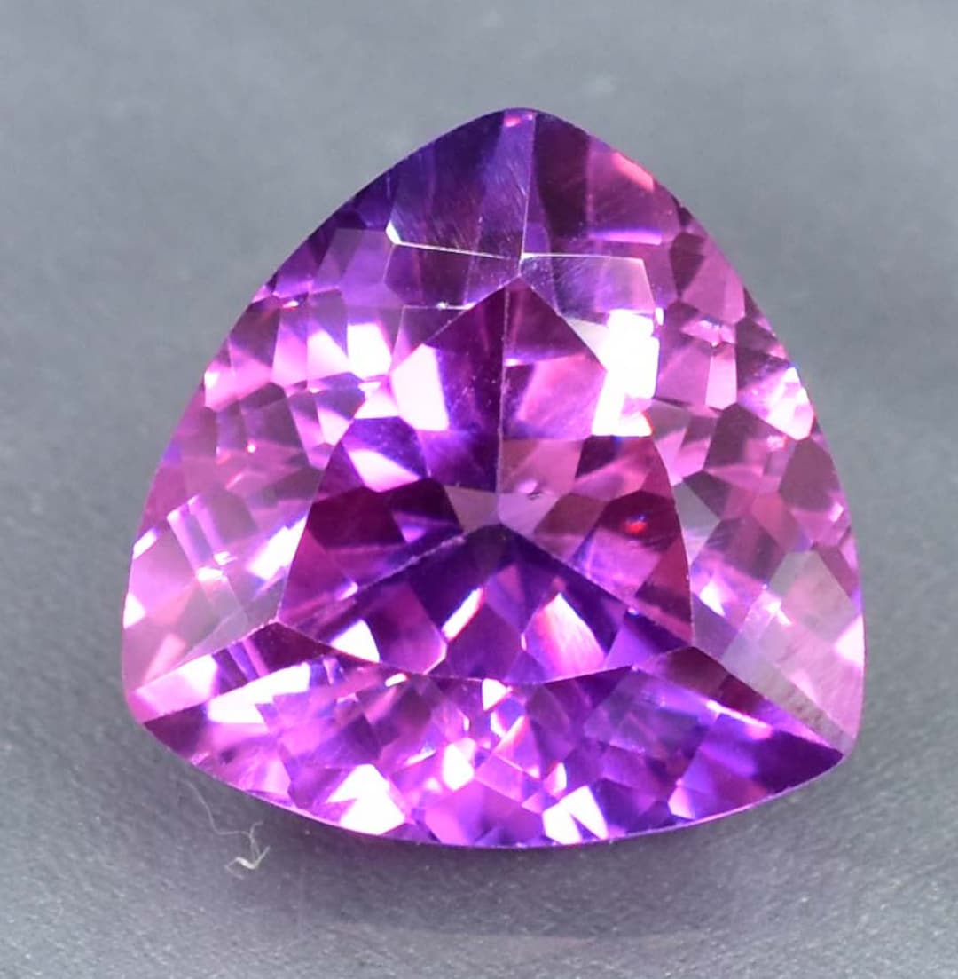 FLAWLESS 17 X 17 Mm Purple Pink Taaffeite Gemstone Trillion Cut - Fine ...