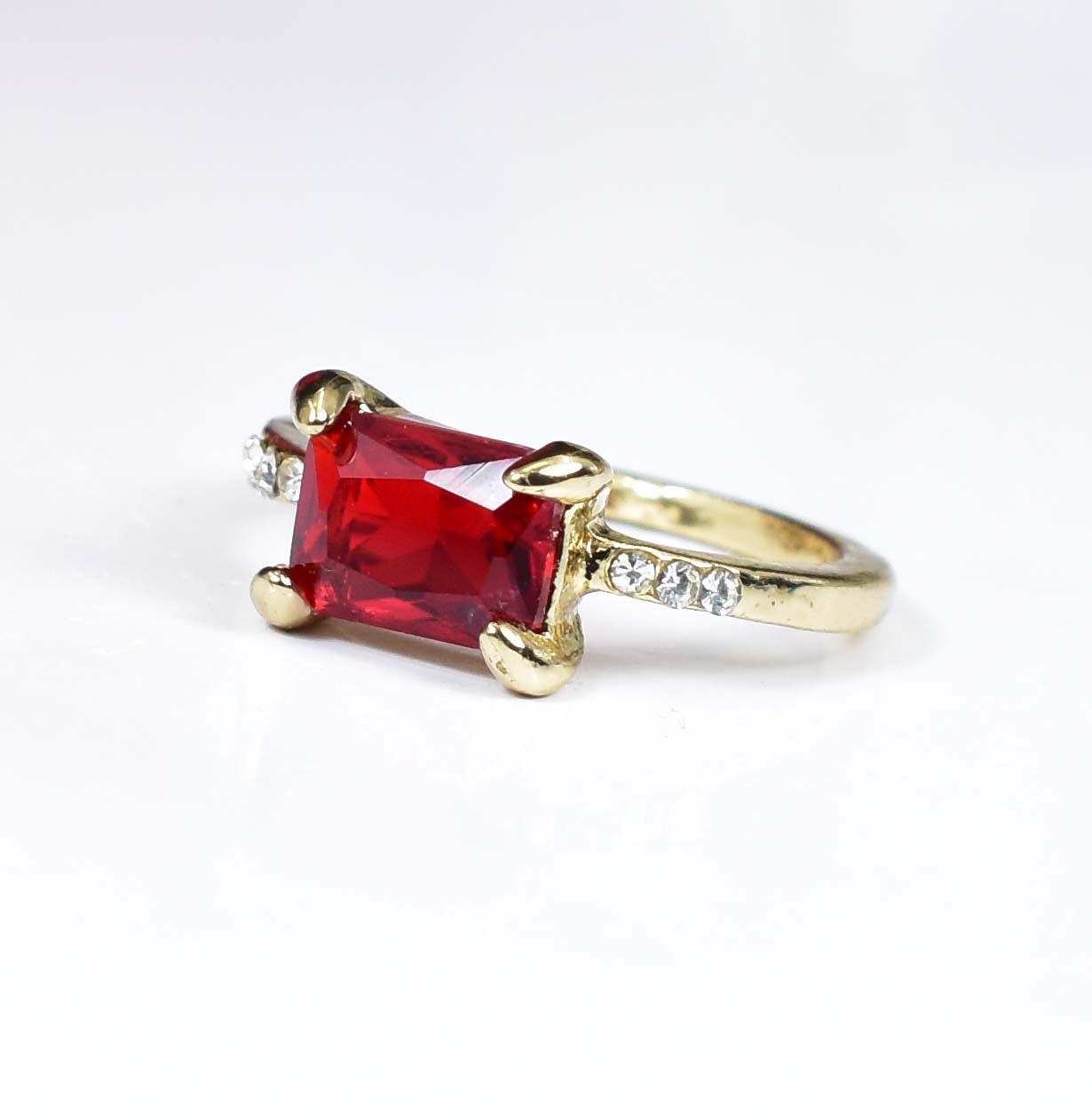 Painite Ring