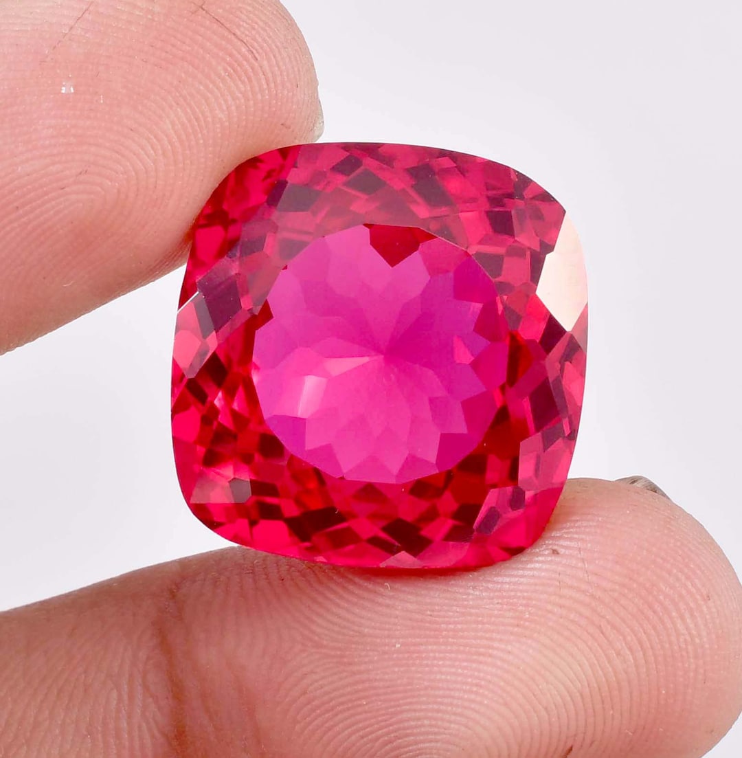 18 X 18 MM Flawless 28.10 Ct Natural Mozambique Blood Red Ruby Gemstone ...