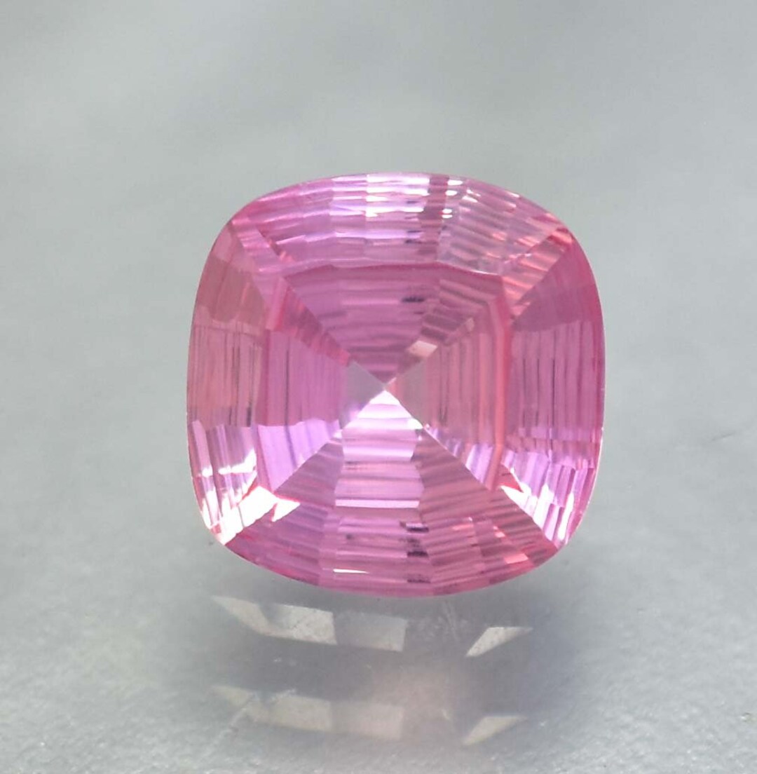 19 X 13 Mm 9.80 Ct Flawless Peach Color Padparadscha Sapphire GIT ...
