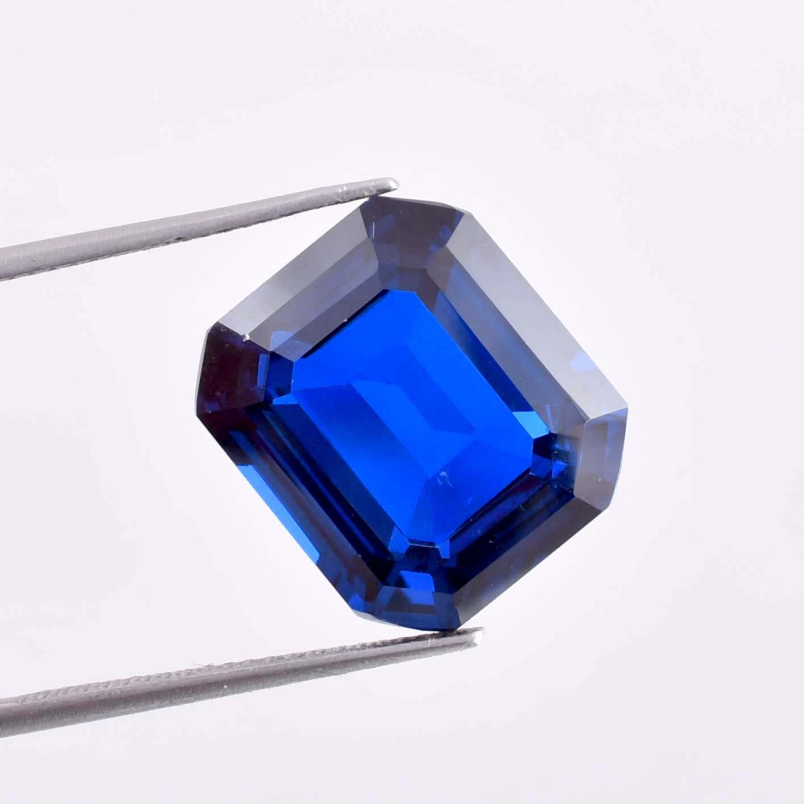 18 X 21 MM Royal Blue Sapphire AAA+ 19.05 Ct Natural Inc Blue Color ...