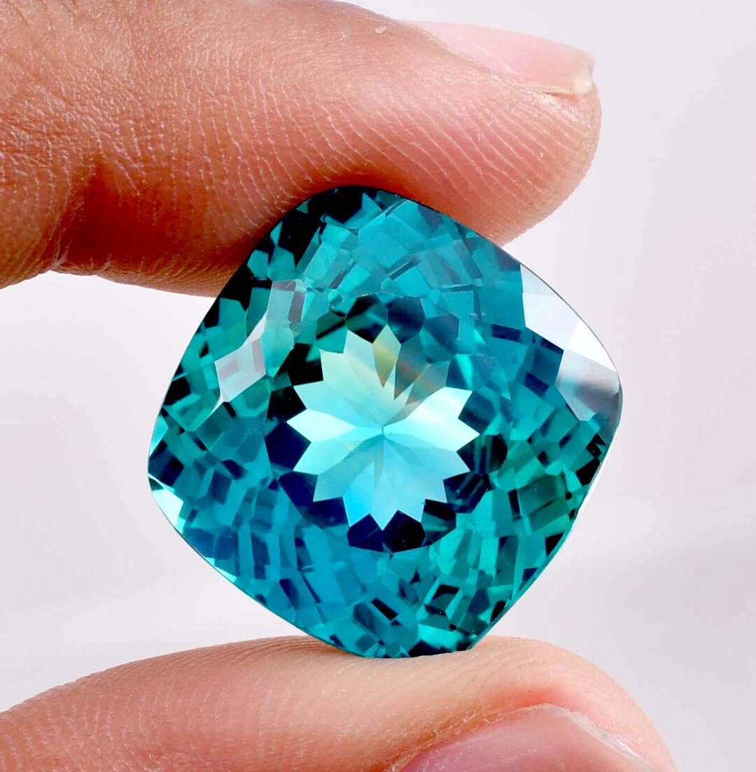 19 X 19 MM Flawless 40.20 Ct High-end Glamorous Natural Bi-color Parti ...