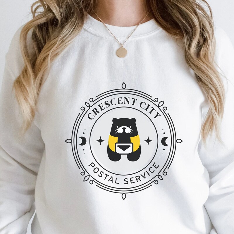 Crescent City - Etsy