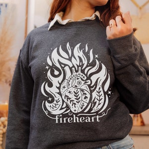 Fireheart Throne of Glass Tog Crewneck Sweatshirt | OFFICIALLY LICENSED ...