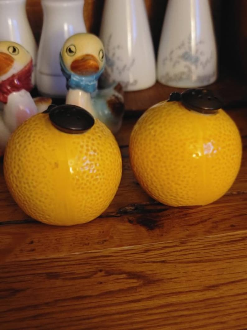 Vintage Enesco Lemon Salt and Pepper Shakers - Etsy
