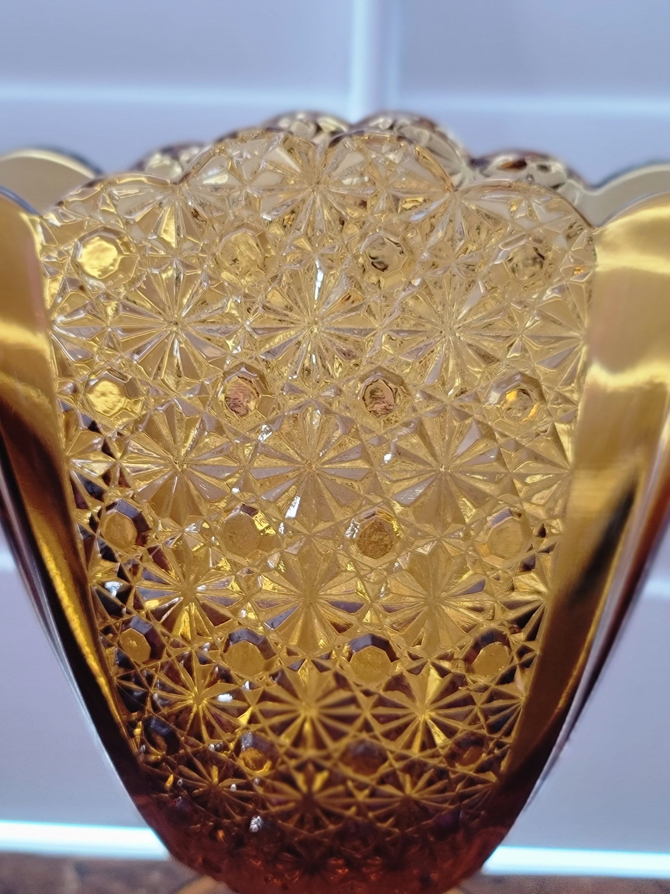 Amber Daisy and Button Fan Vase - Etsy