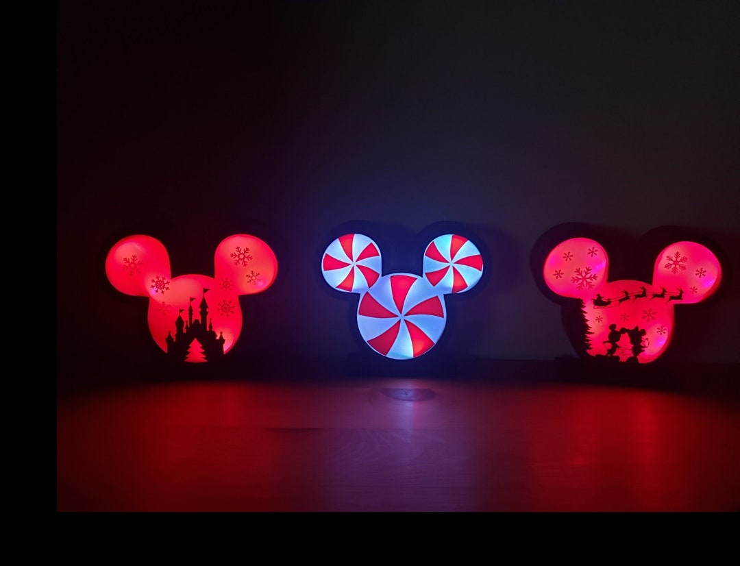 LED Mickey & Minnie Mouse Christmas Shelf Decoration; Mickey Christmas ...