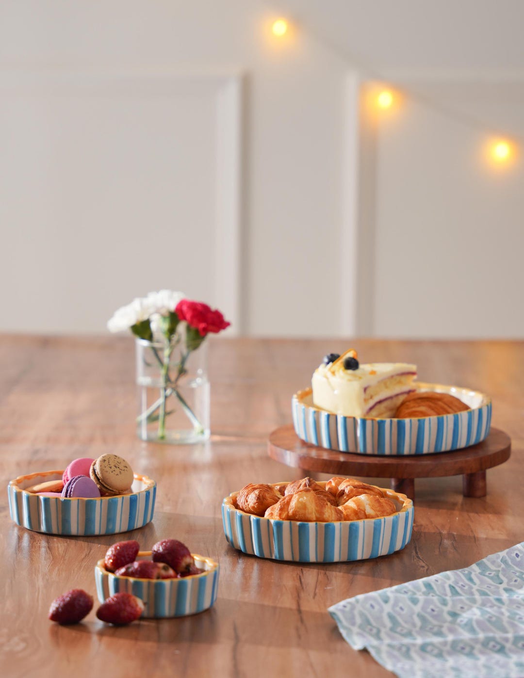 Set of 4 Dual-use Quiche Pans & Serving Trays – Vibrant Blue and Yellow ...