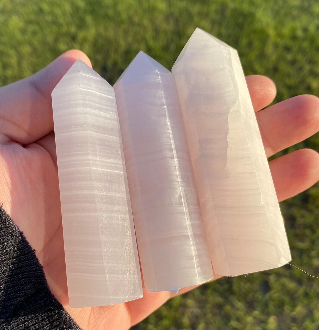 Mangano Calcite Tower UV Reactant - Etsy