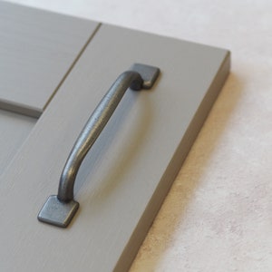 Rustic Antique Cast Iron Traditional D Handles 128mm 224mm Kitchen ...
