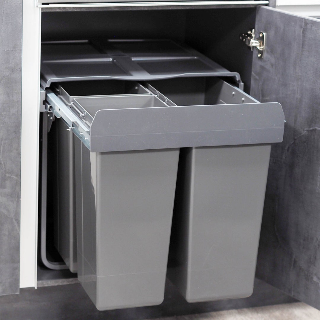 68L Grey Pull Out Integrated Kitchen Waste & Recycling Bin for 600mm ...