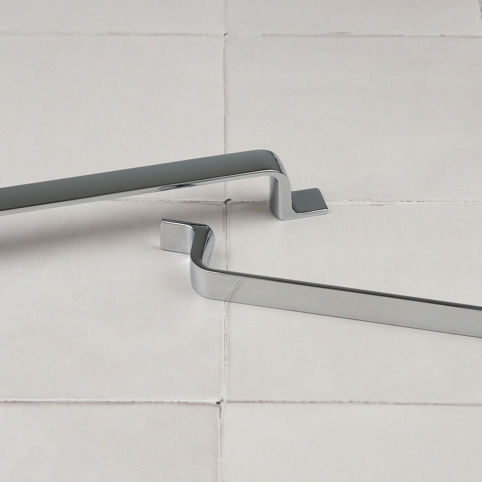 Polished Chrome Kitchen Cabinet Handles 128mm 160mm Strap Design ...