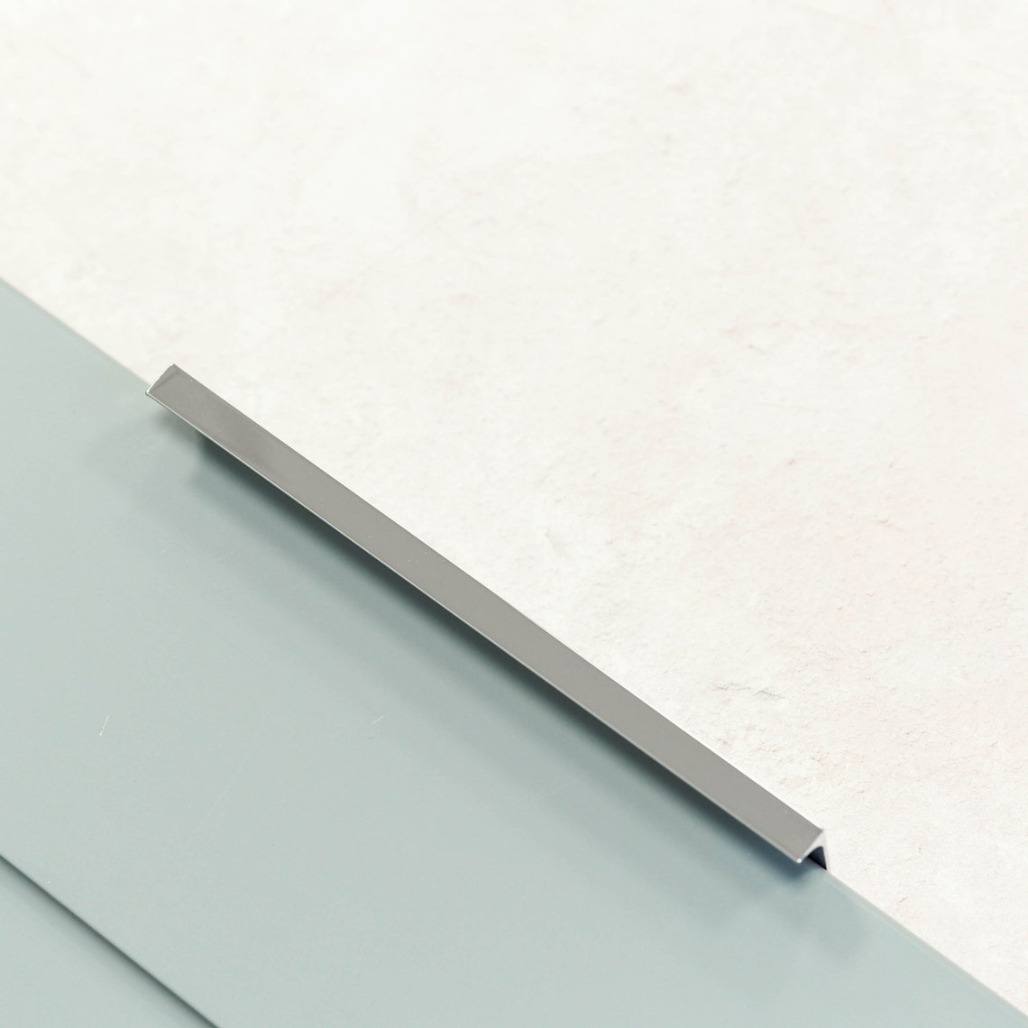 Polished Chrome Kitchen Cabinet Edge Mount Lip Pull Handle 160mm ...