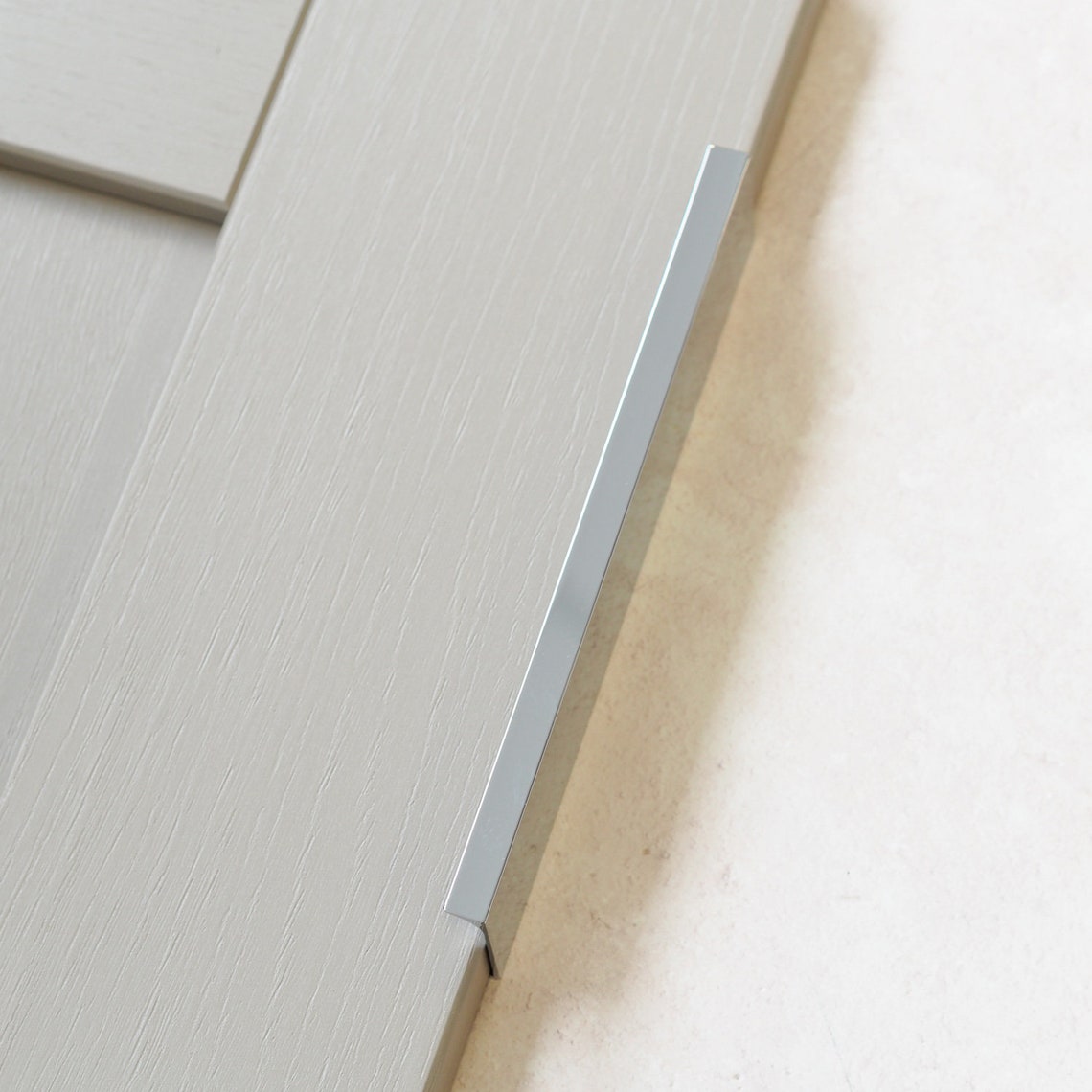 Polished Chrome Kitchen Cabinet Edge Mount Lip Pull Handle 160mm ...