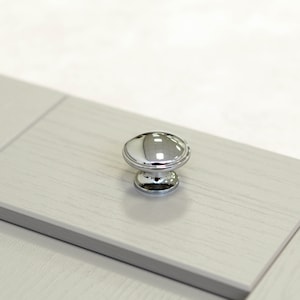 Polished Chrome Traditional Kitchen Cabinet Round Detailed Knob Handle ...
