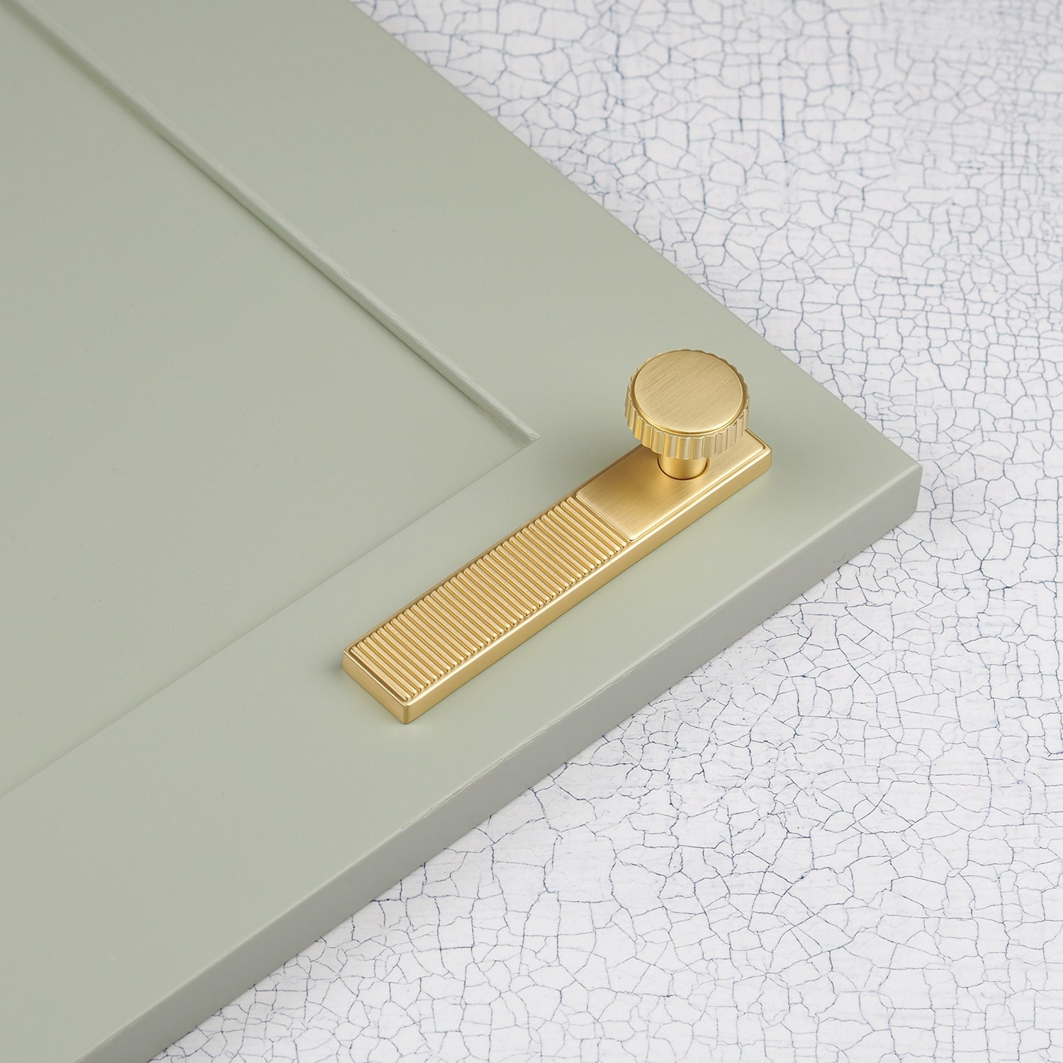 Satin Brushed Brass Ribbed Kitchen Handles Matt Bar Gold Pull Cup Half ...