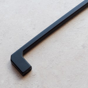 Matt Black Slim Squared Angular Kitchen Cabinet D Handle 320mm Bedroom ...
