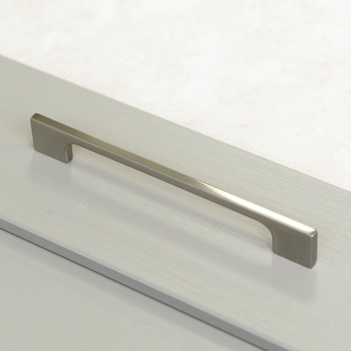 Brushed Nickel Kitchen Cabinet Slim Handle 128mm Pull Bedroom Bathroom ...