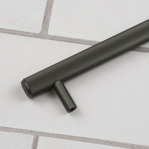 Dark Grey Reeded Kitchen Cabinet Handles 32mm 160mm 320mm Cupboard Door ...